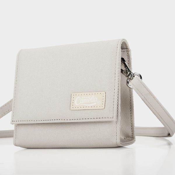 CROSSED BAGS - Camelia Brand