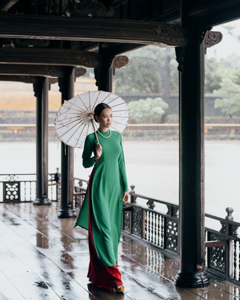 Áo Dài Gấm Xanh Lá Pride Việt Nam – GOSUMO.VN