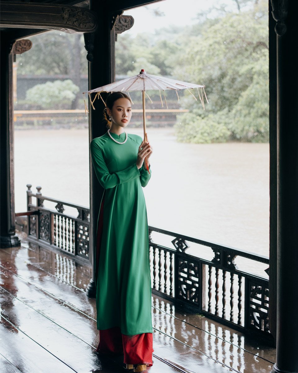 Áo Dài Gấm Xanh Lá Pride Việt Nam – GOSUMO.VN