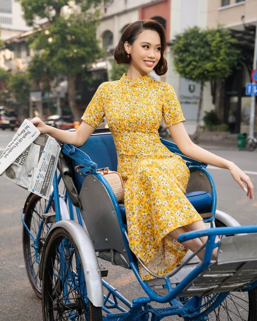 Sườn Xám Gấm Vàng – GOSUMO.VN