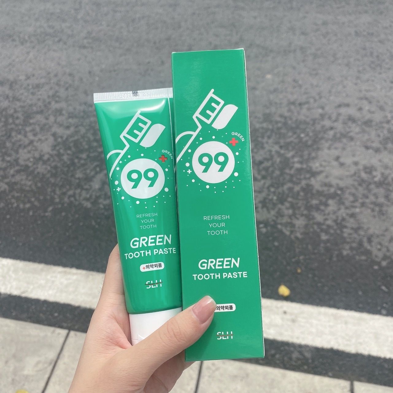 Kem đánh răng SLH 99 xanh dương