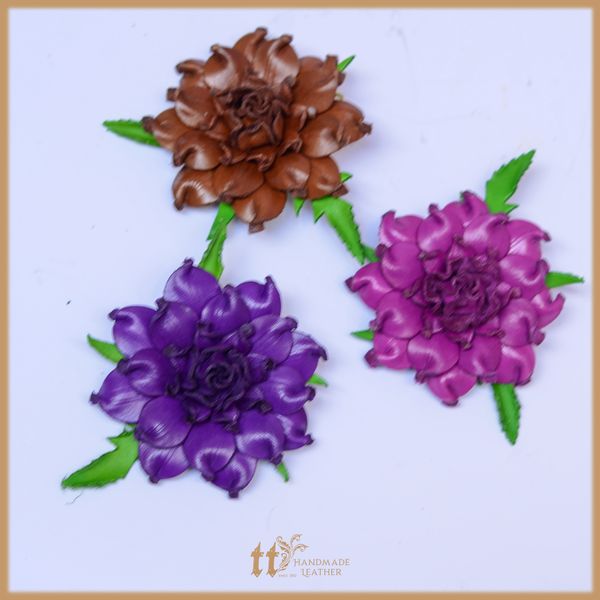 Charm hoa mẫu đơn – TT Handmade Leather