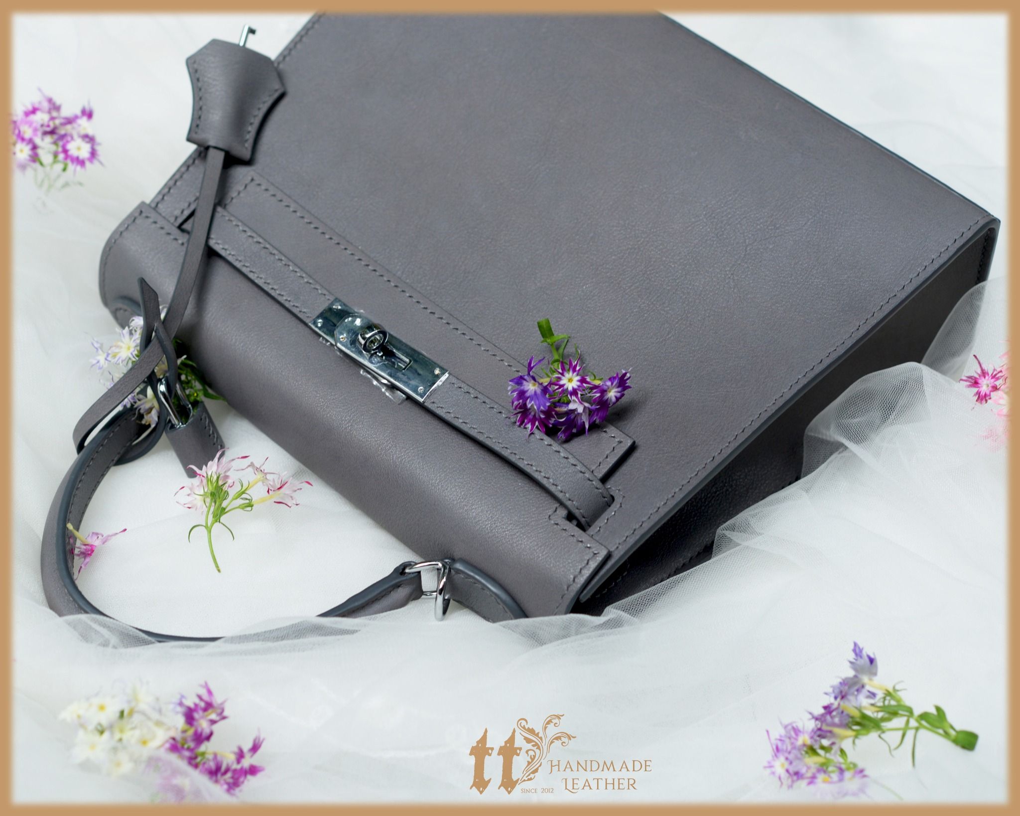 Kelly Inspiration Bag size 28 – TT Handmade Leather