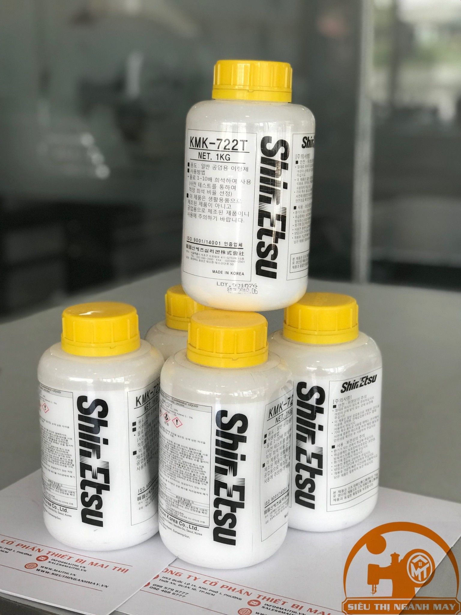 Dầu tẩy băng chuyền, băng tải ShinEtsu KMK-722 1kg/hộp - SIÊU THỊ NGÀNH MAY