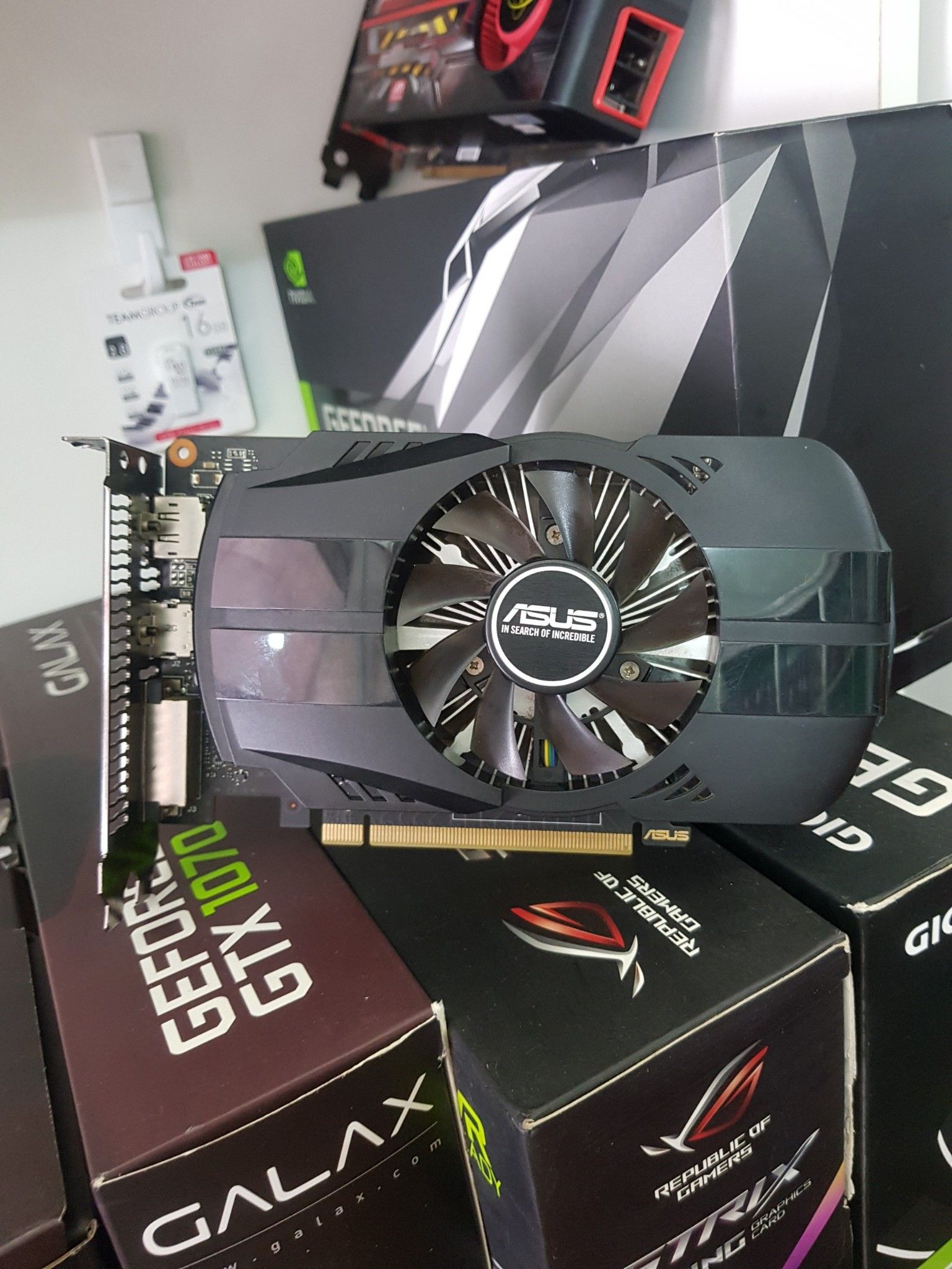 VGA Asus PH-GTX1050Ti-4G (NVIDIA Geforce/ 4Gb/ DDR5/ 128 Bits) bảo hà ...