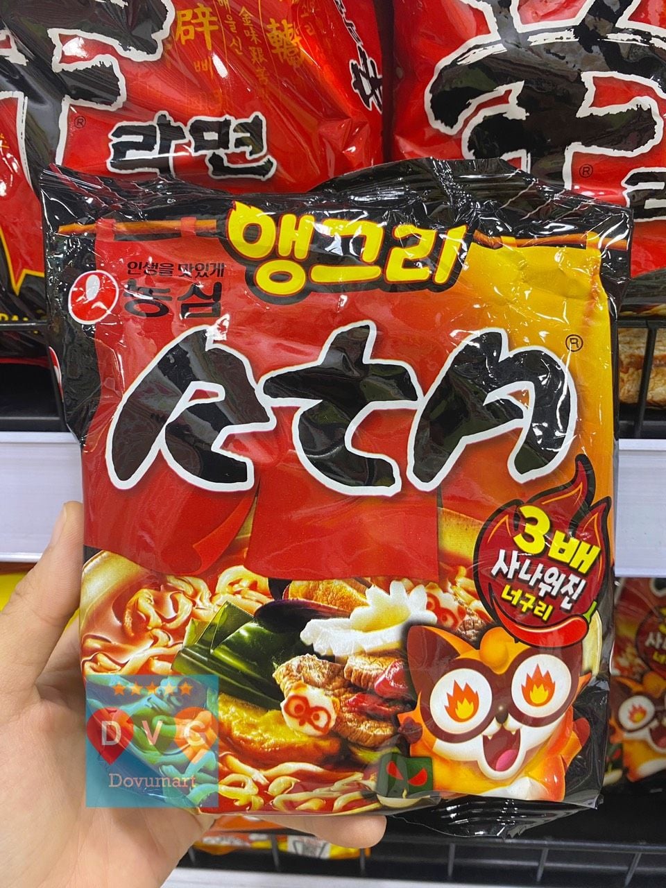 Mì Angry Nuguri Cay Nongshim Hàn Quốc Gói 121G / 농심) 앵그리너구 121G – dovumart