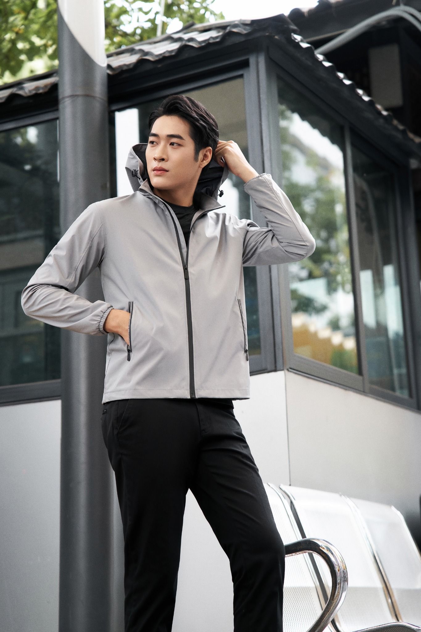 Áo gió nam 2 lớp lót lưới Tezo - 23AG2T010 – TEZO Thời trang thương hiệu Việt.