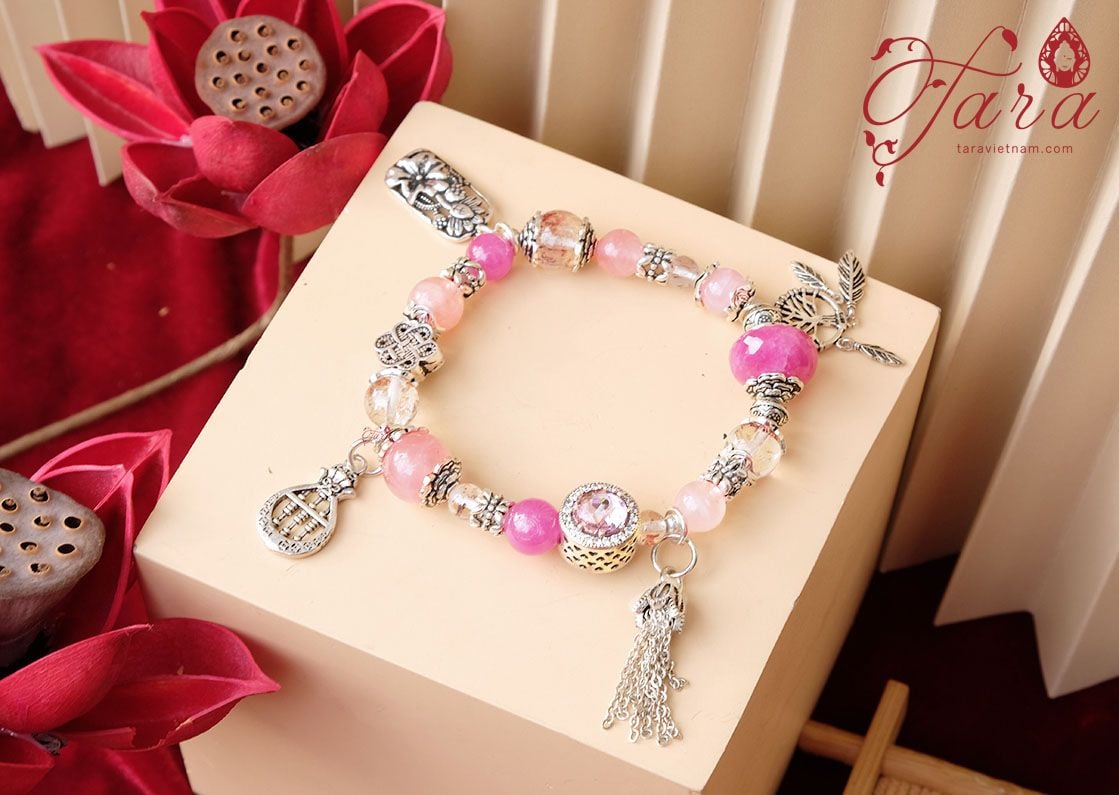 Vòng Ruby và Thạch Anh Hồng Ngọt Ngào – TARA GEMS