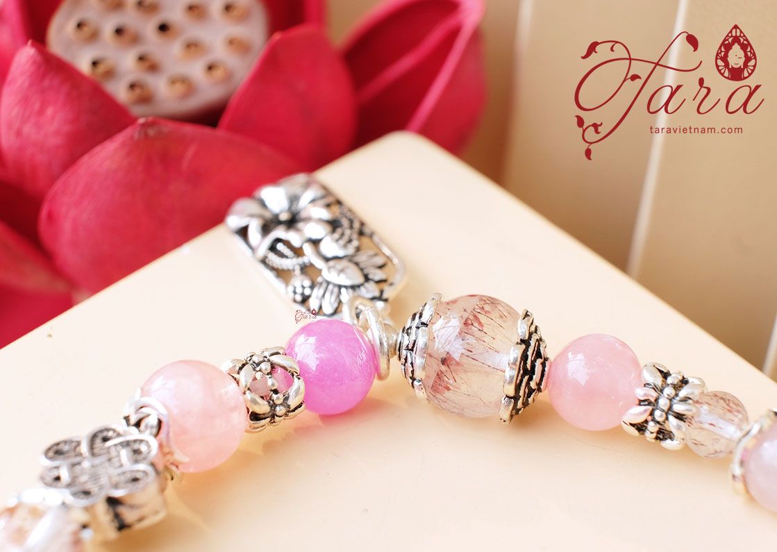 Vòng Ruby và Thạch Anh Hồng Ngọt Ngào – TARA GEMS