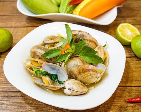 NGAO HAI VÒI HẤP GỪNG XẢ – Talata Seafood Restaurant
