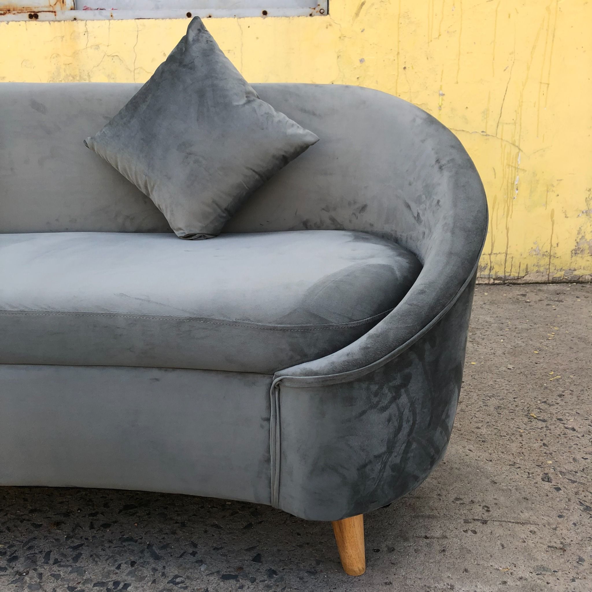 Sofa Curved Grey Velvet – Minh More - Kho Nội Thất