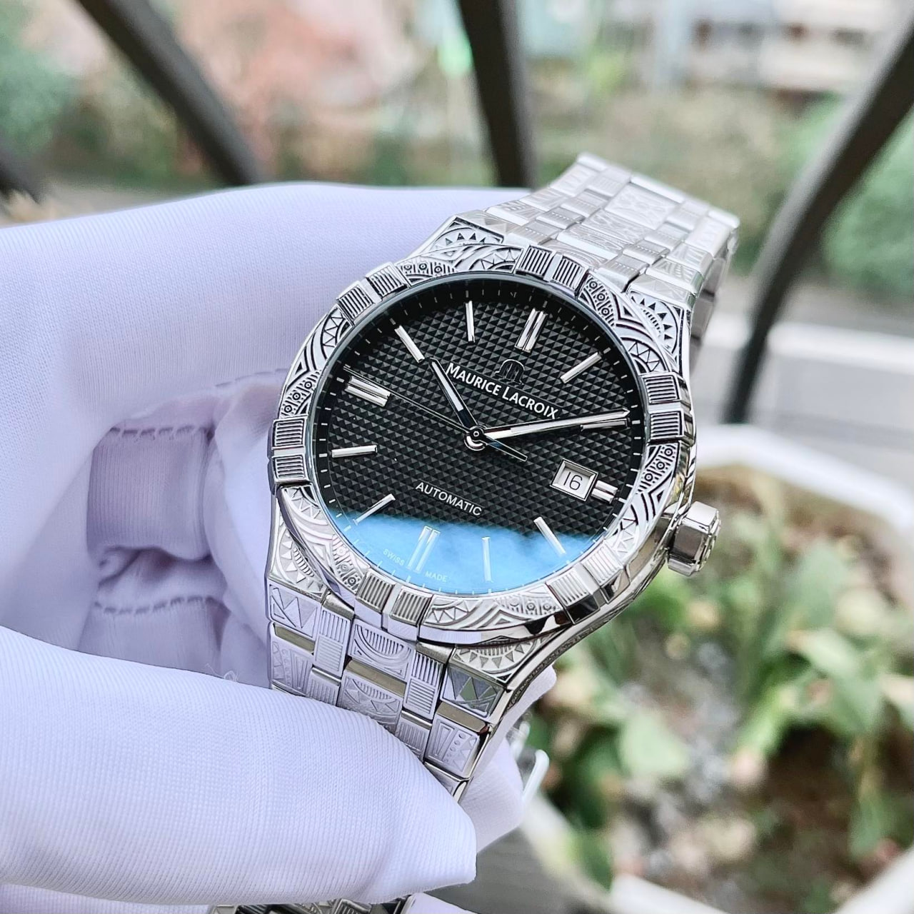 Maurice Lacroix AI6008-SS009-330-1 – ACAuthentic