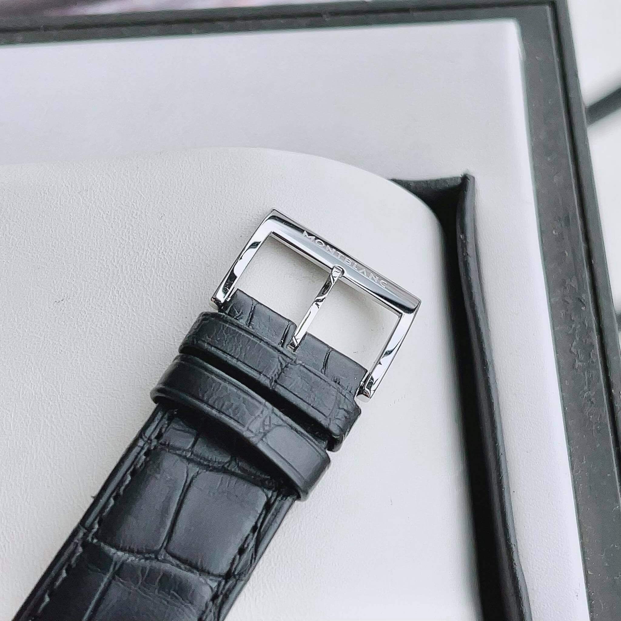 Đồng hồ Montblanc 112520 – ACAuthentic