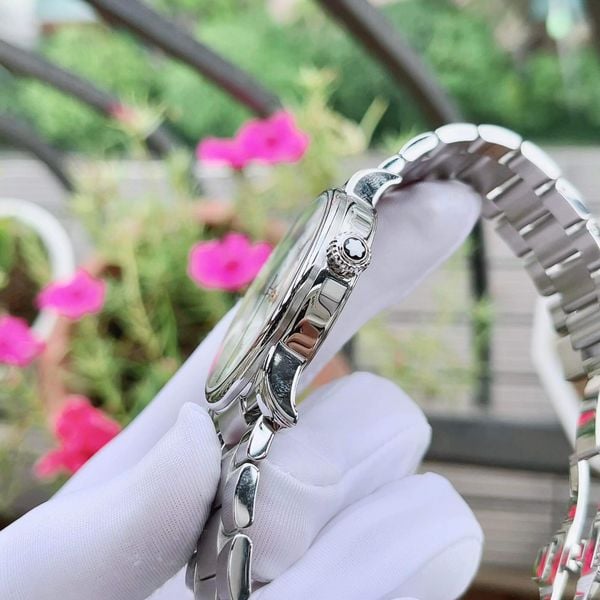 MontBlanc Date Automatic 114852 – ACAuthentic