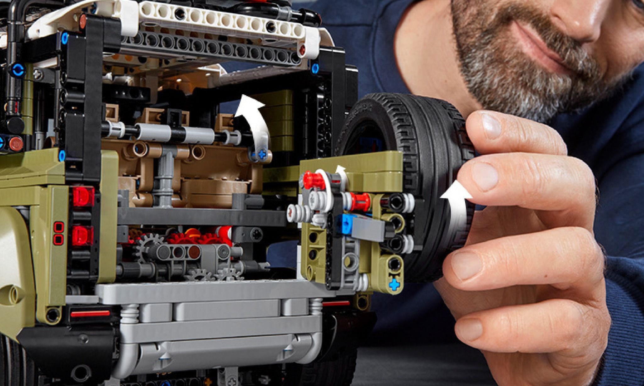 Mô hình xe mô tô lắp ghép Land Rover Defender 2573 pcs tỉ lệ 1:5 non l – Cửa Hàng Mô Hình Autono1.vn