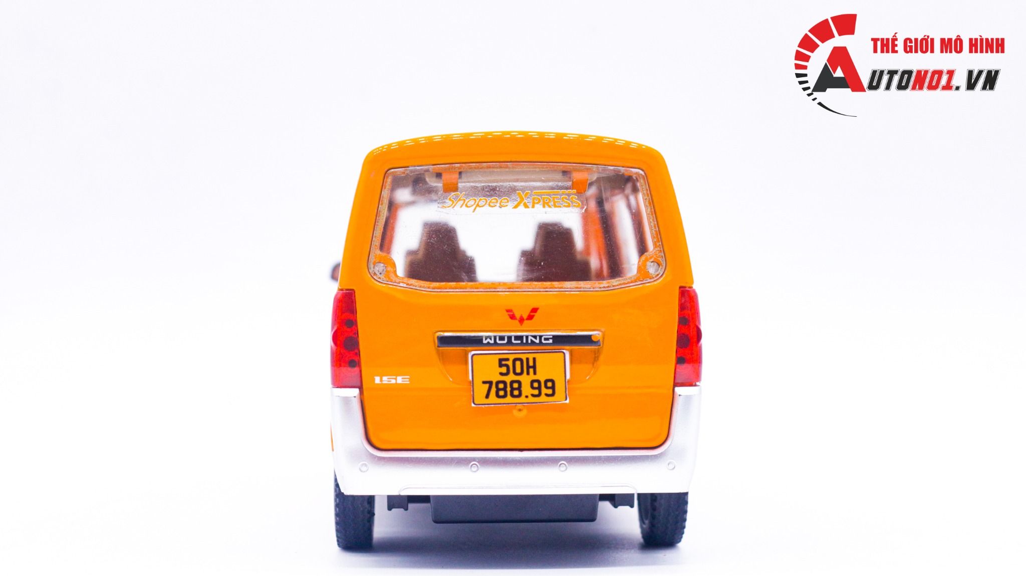 Mô hình xe ô tô dịch vụ vận chuyển độ tem Shopee Express full open có ...