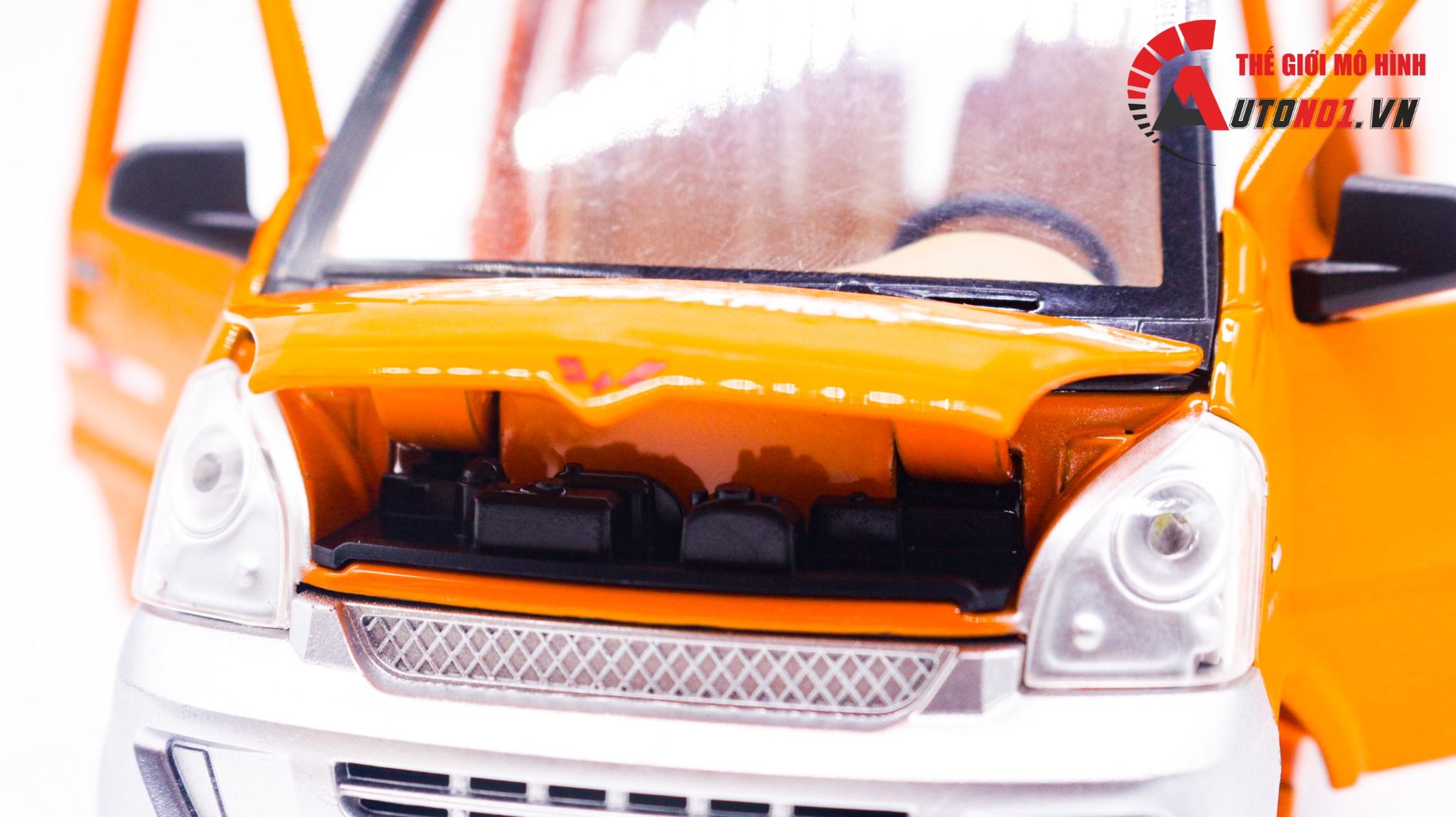 Mô hình xe ô tô dịch vụ vận chuyển độ tem Shopee Express full open có ...