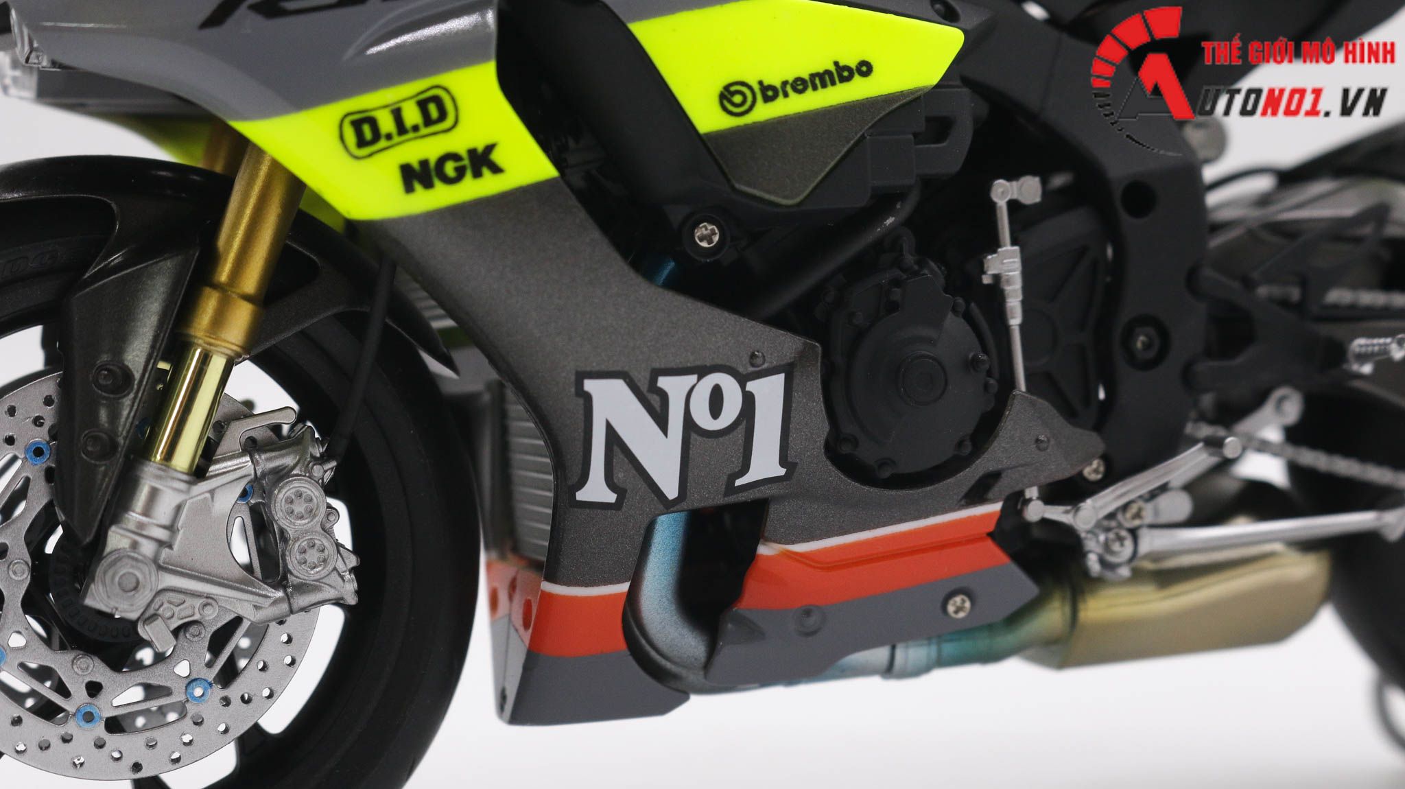 MÔ HÌNH XE YAMAHA R1M CUSTOM NO.1 1:12 TAMIYA D041 – Cửa Hàng Mô Hình ...