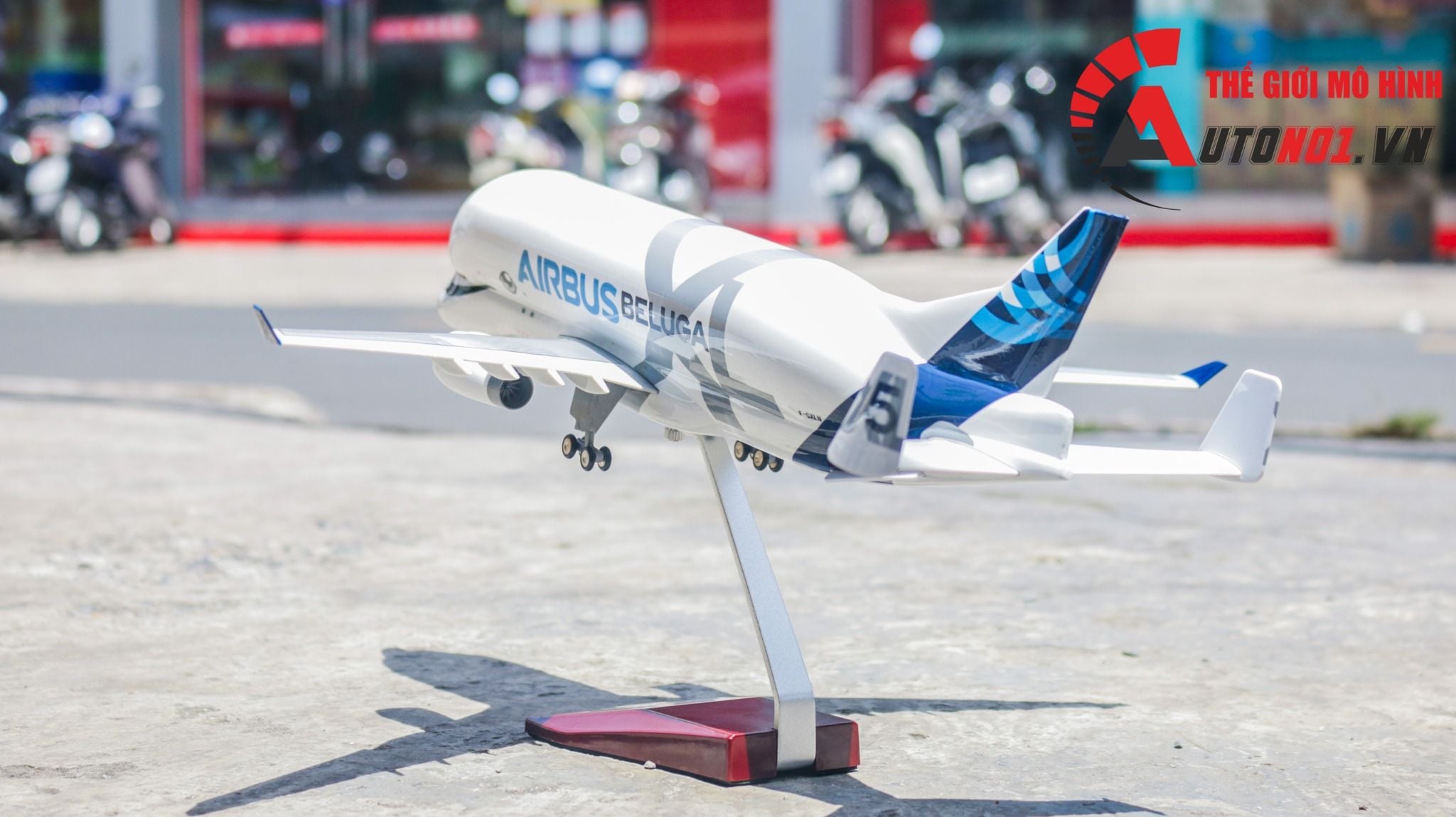 Mô hình máy bay vận tải Super Beluga Airbus A330 42cm 1:150 mở được kh ...