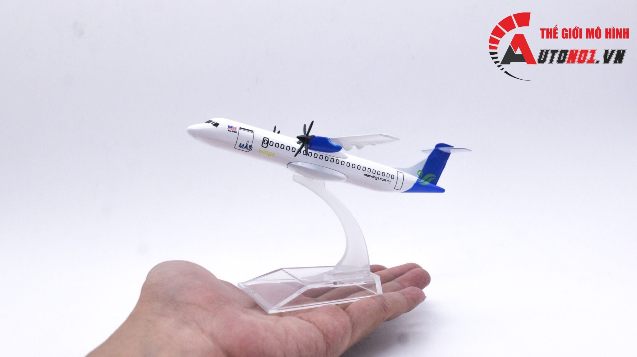Mô hình máy bay cánh quạt ATR-72-500 MAS WINGS 16cm MB16156 – Cửa Hàng ...