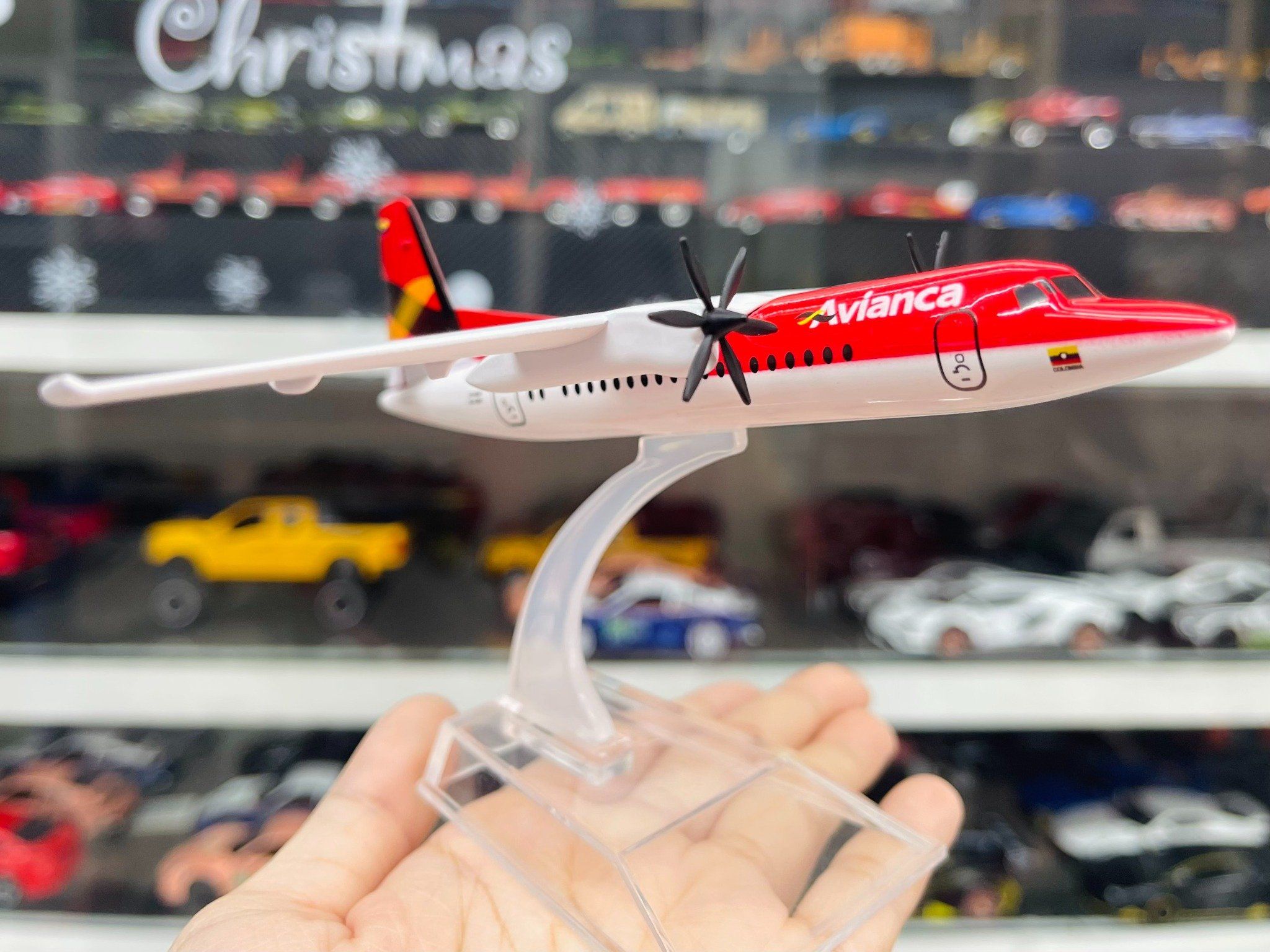 Mô hình máy bay cánh quạt Colombia Avianca Fokker F50 16cm MB16158 ...