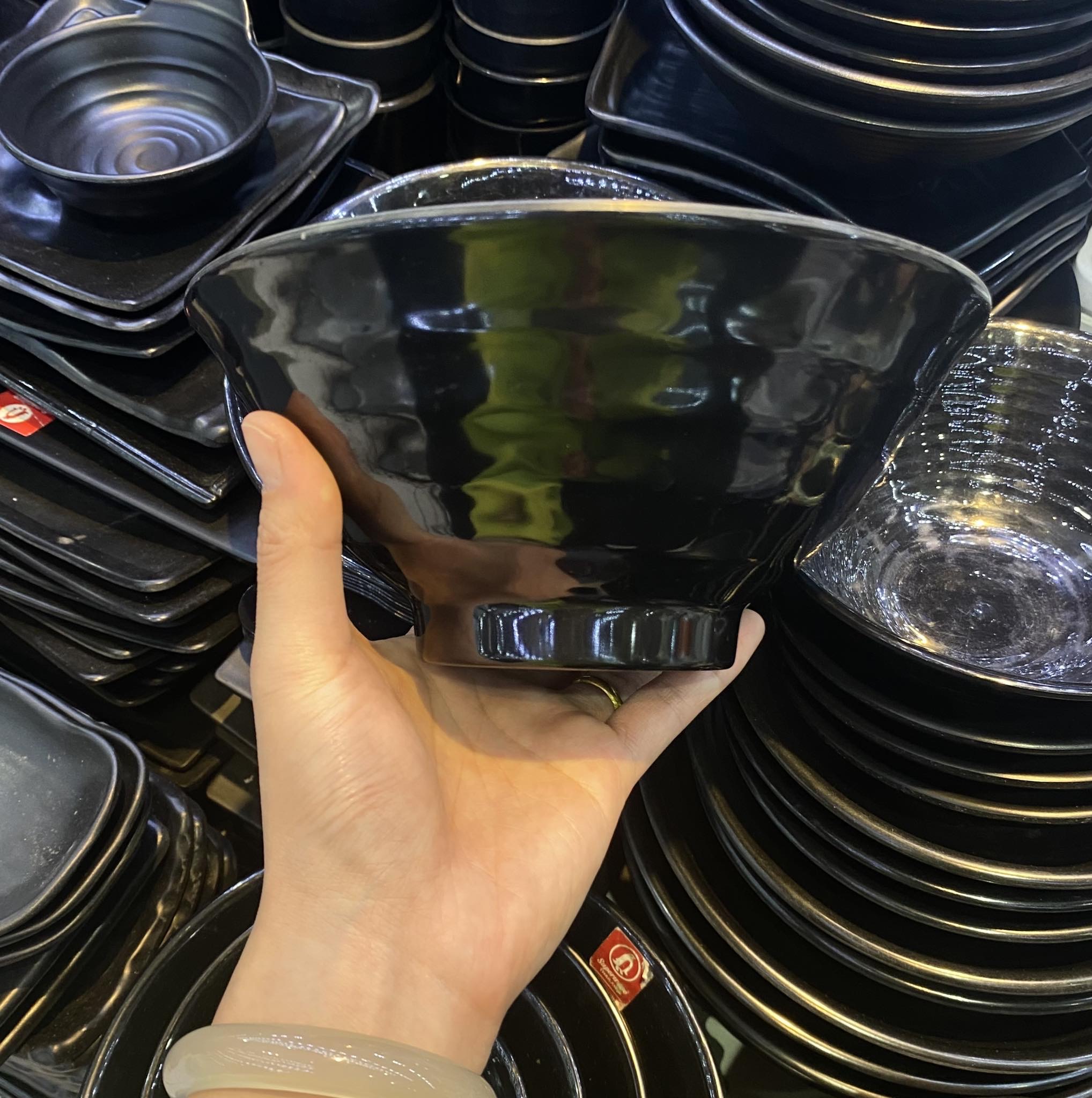 Tô súp có vân đen bóng dáng Nhật Superware