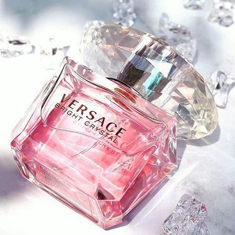 N c Hoa Versace Bright Crystal EDT sp. 200ml Vstyle.vn