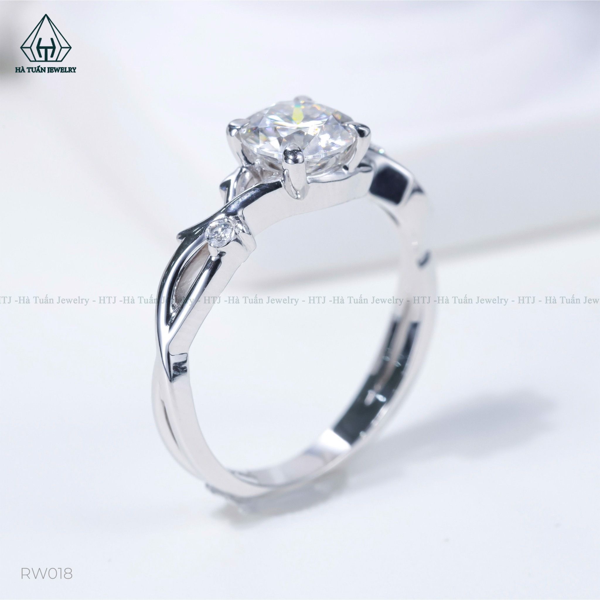 Nhẫn nữ vàng RG030 VT14K 6.3mm – Hà Tuấn Jewelry