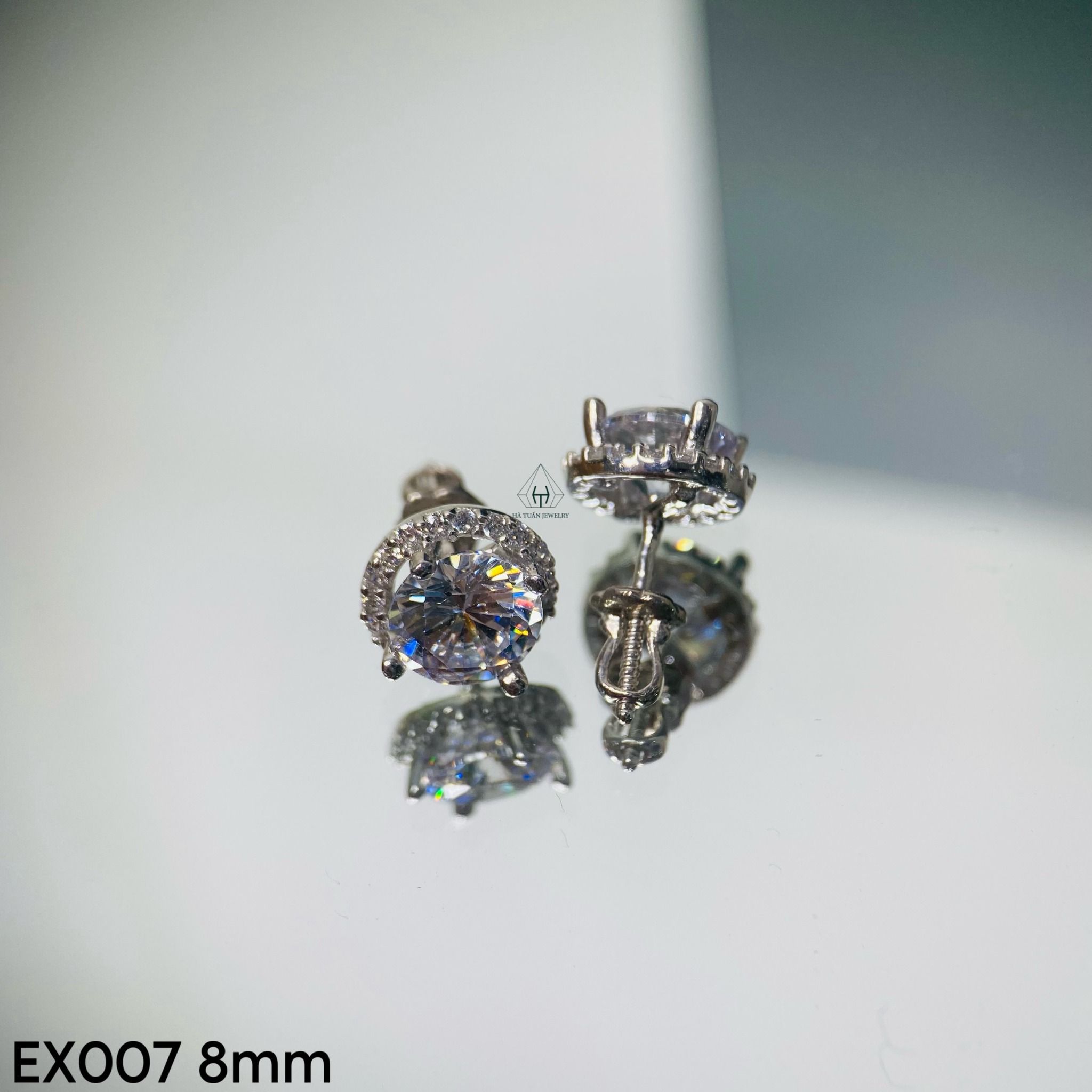Bông tai EX007 8mm Bông tai viền tấm tròn – Hà Tuấn Jewelry