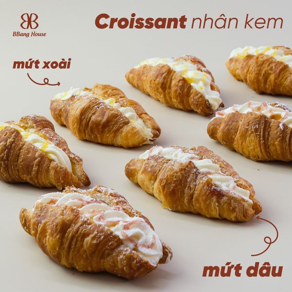 Croissant Nhân kem – BBang House - Tiệm Bánh & Cafe