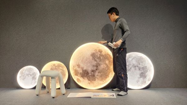 Đèn treo mặt trăng Xdaily - XDAILY