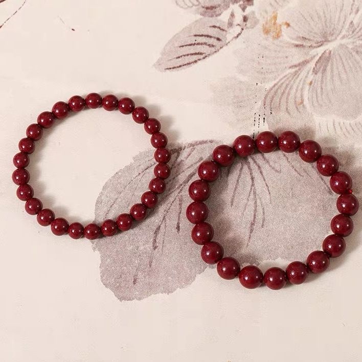 Vòng Tay Chuỗi Hạt Chu Sa – A Little Leaf