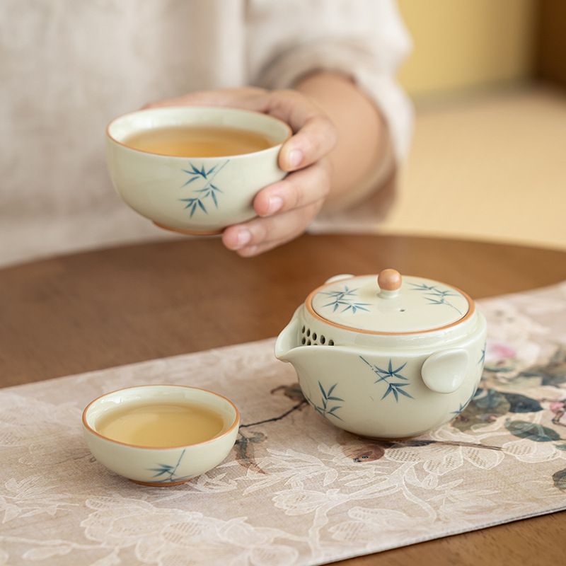 Bộ Ấm Trà Thanh Tao – A Little Leaf