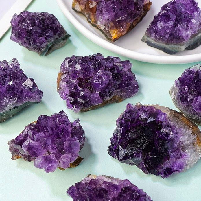 Tinh Thể Thạch Anh Tím – A Little Leaf