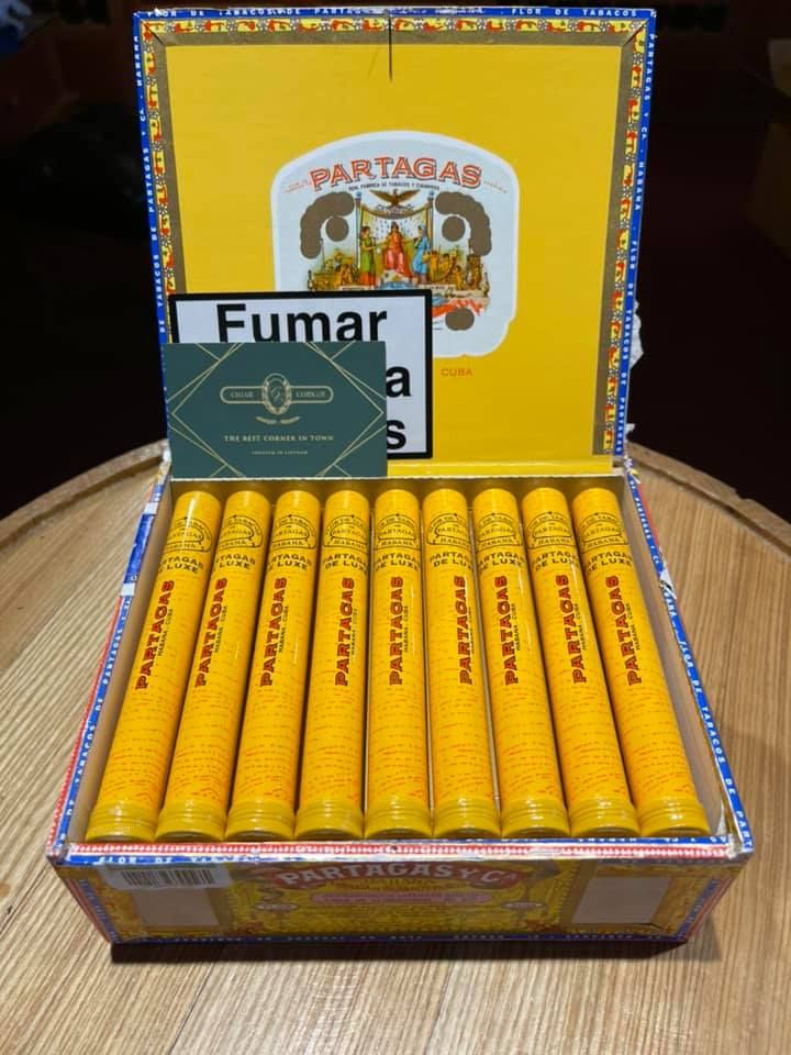 Partagas de Luxe Tubos – Cigar Corner