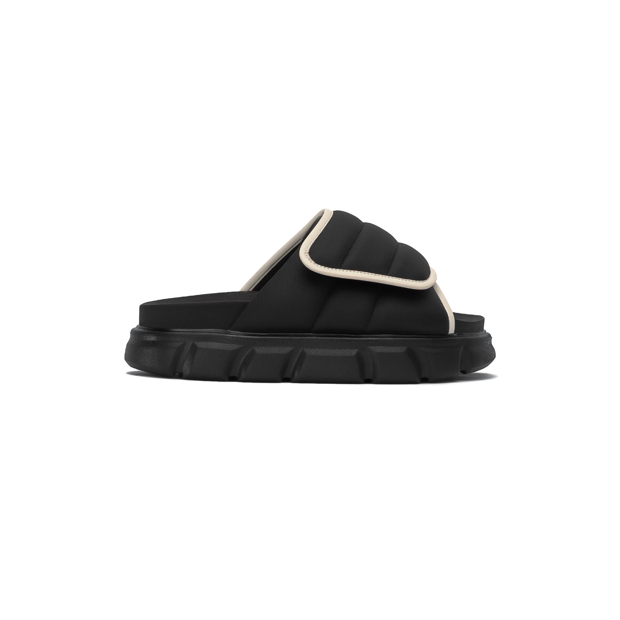 THE LARVA WOLF SLIDE SANDAL - BLACK WHITE – THEWOLF