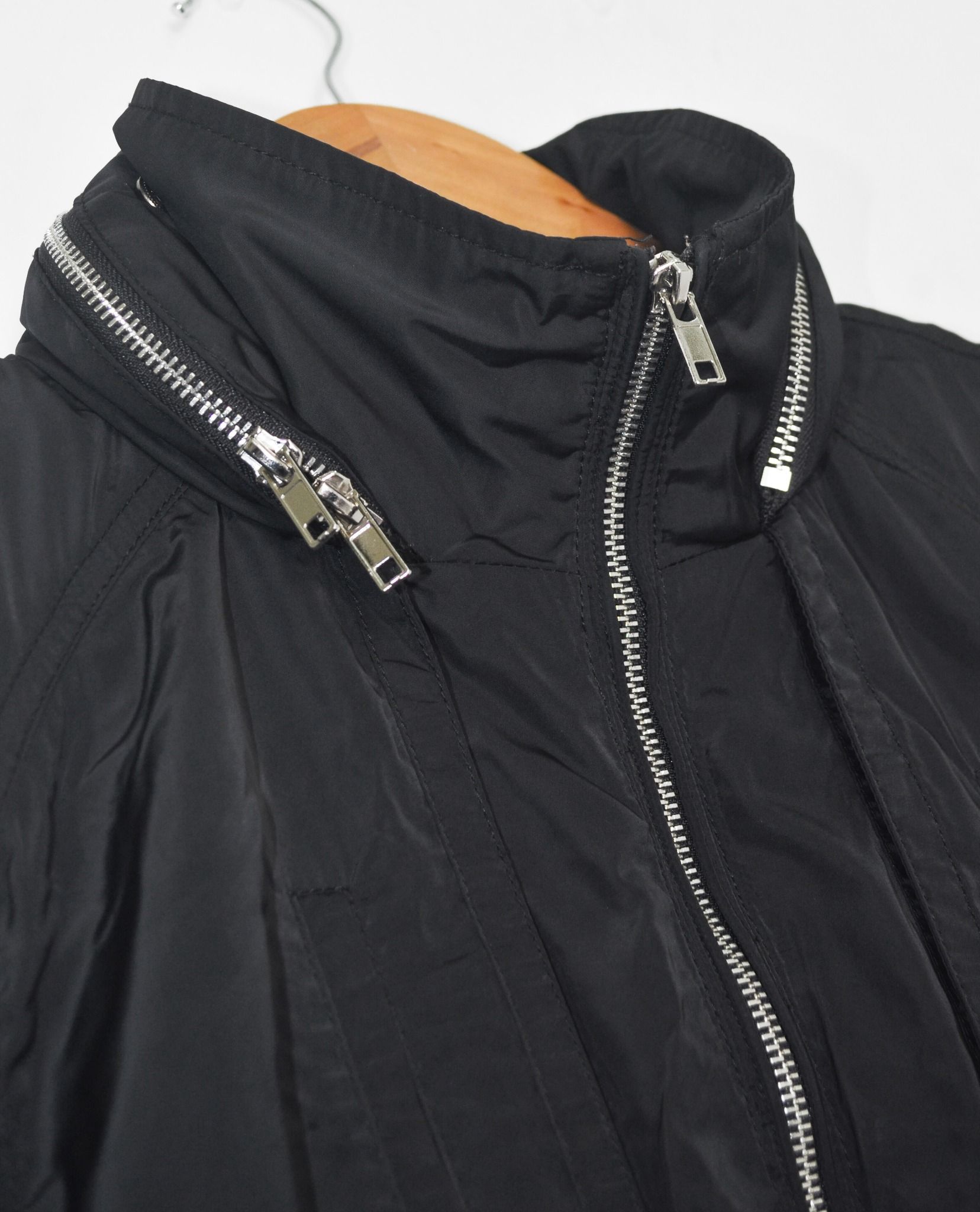 12.13.21 - VTG NYLON TECH JACKET - ALT FINE ISM – Breakdalaww - Vintage Streetwear