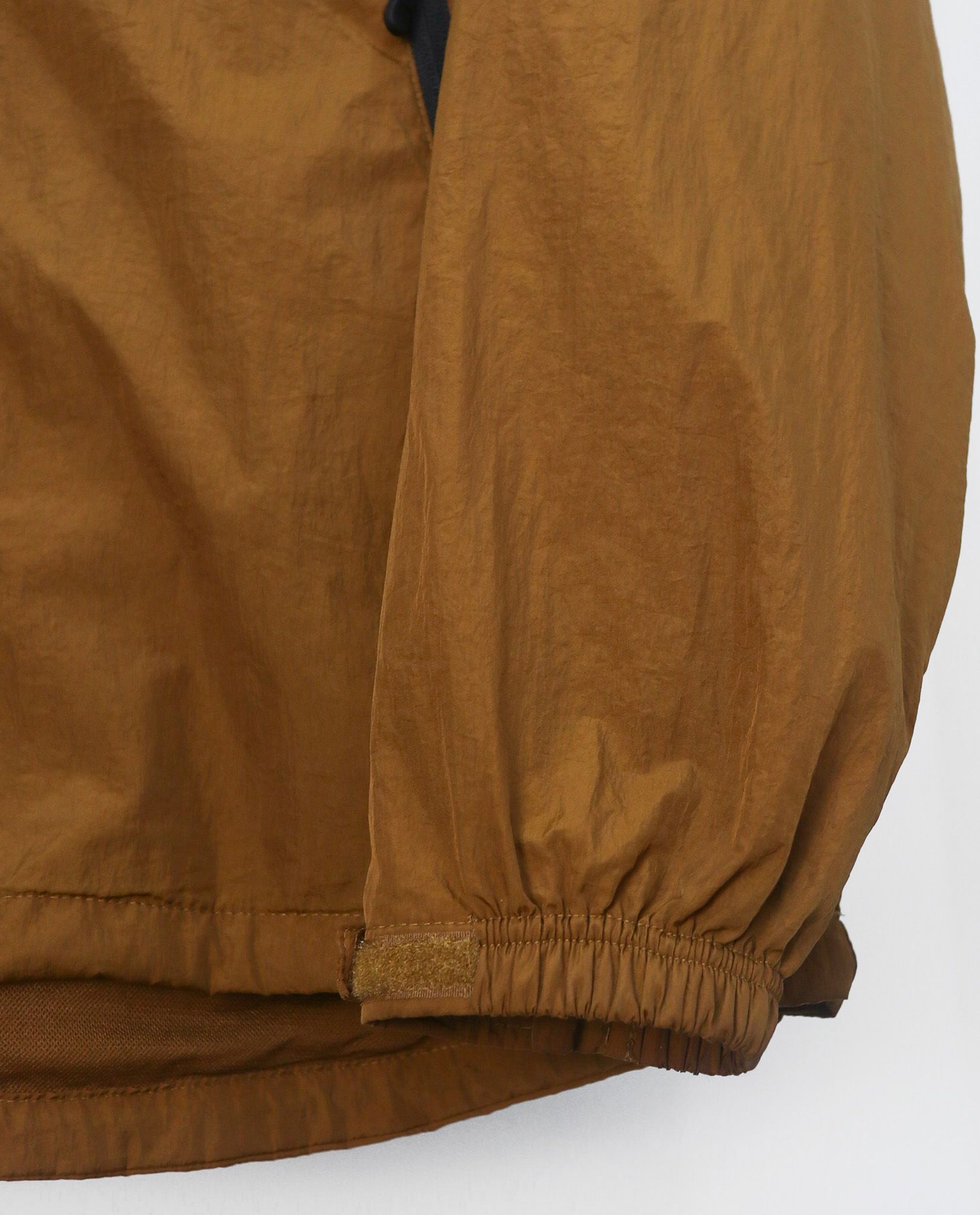 03.23.23 - VTG NYLON WINDBREAKER JACKET - LOGO DAYS – Breakdalaww ...