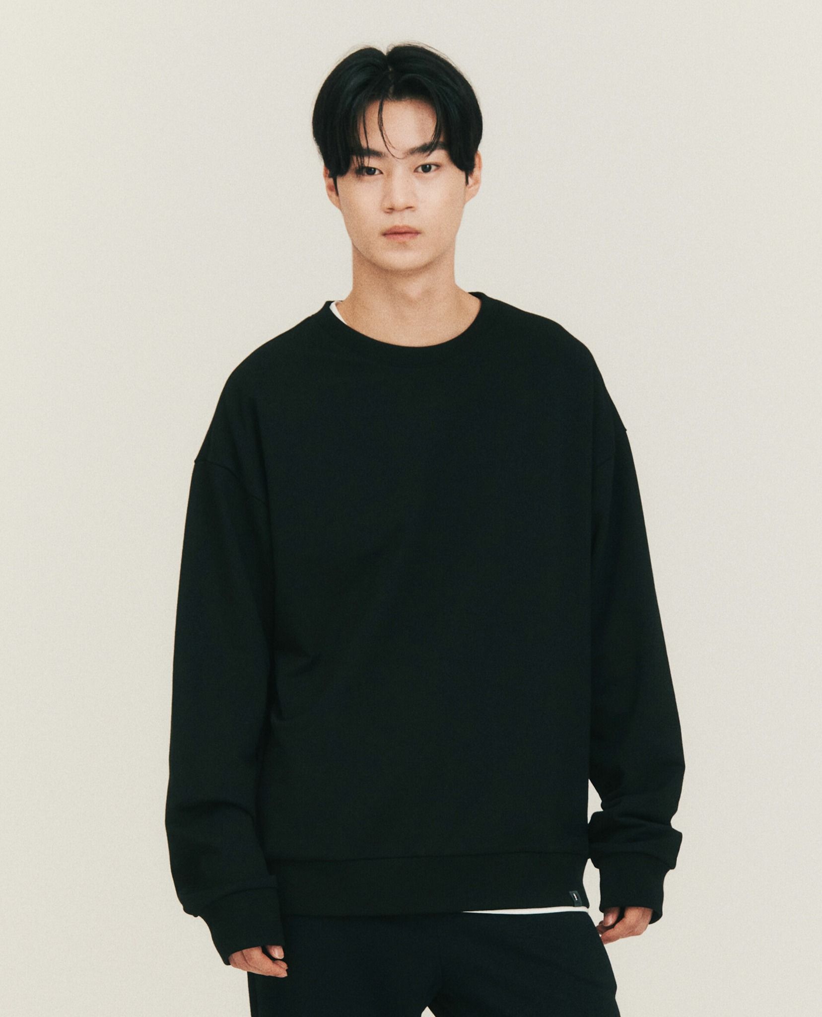 POLHAM SOLID BASIC SWEATSHIRT – Breakdalaww - Vintage Streetwear