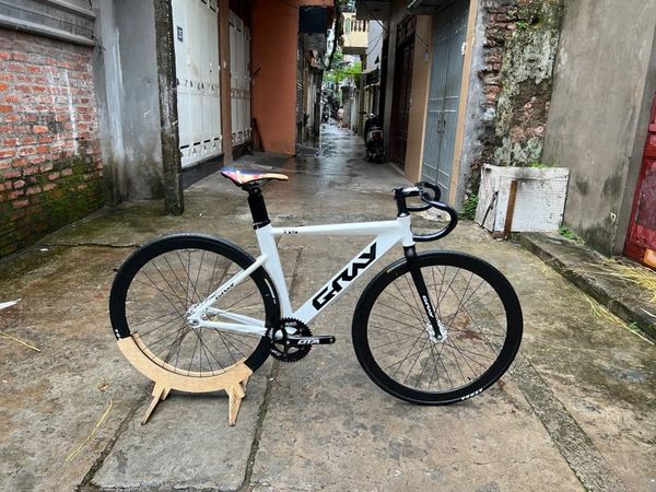 Xe Fixed Gear Gray F15 Tay cong Novatec – Hanoibike shop