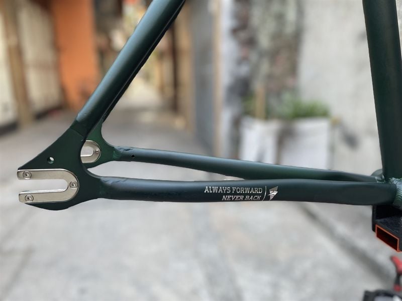 Khung Fixed gear Forward càng carbon model 2022 – Hanoibike shop