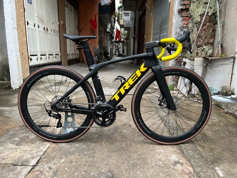 Xe Road Trek Madrone SLR9 Dựng theo yêu cầu – Hanoibike shop