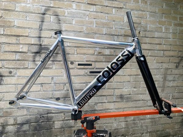 Khung Fixed Gear COLOSSI Lowpro có càng carbon F1 – Hanoibike shop