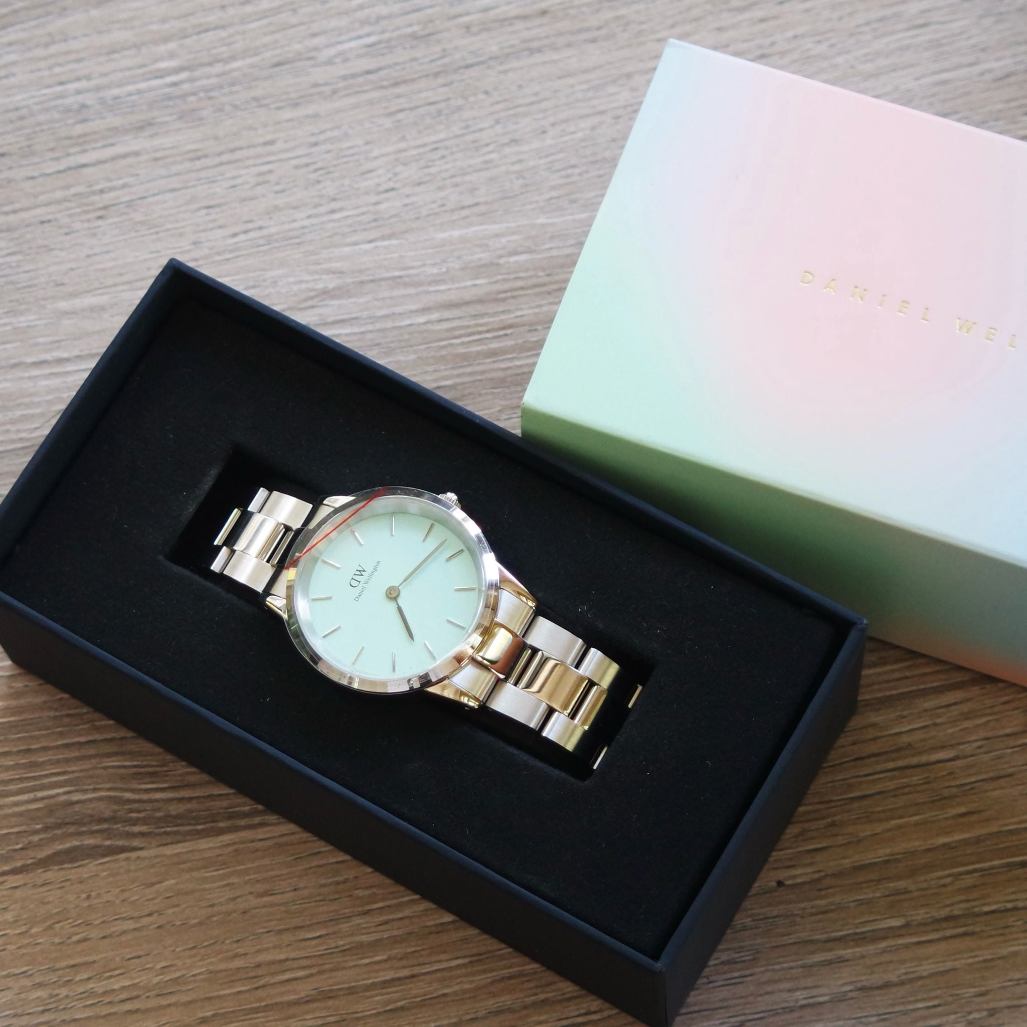 DW Iconic Link Capri 36 - DW00100542 – Jinstore