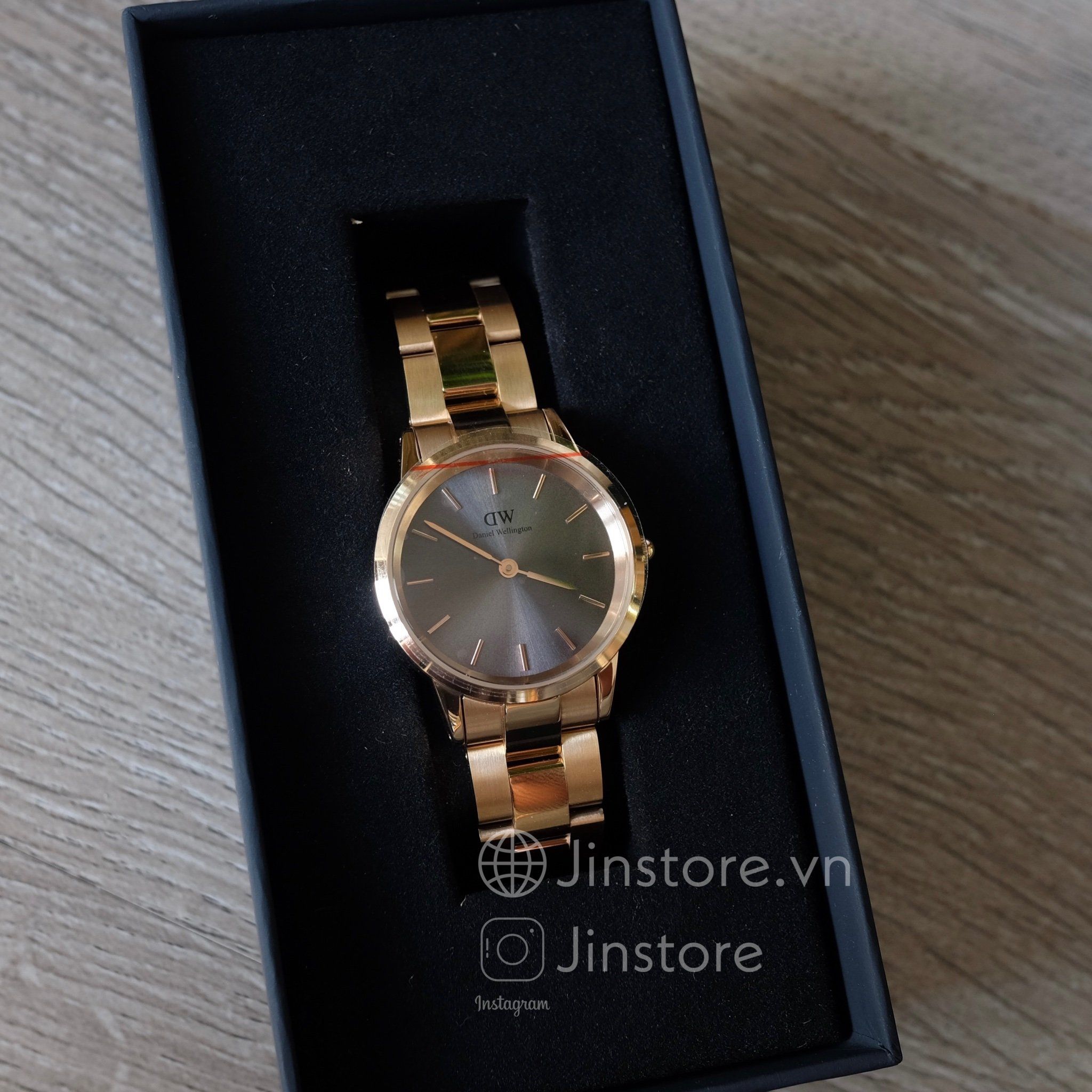 DW Iconic Link Grey 32 - DW00100334 – Jinstore