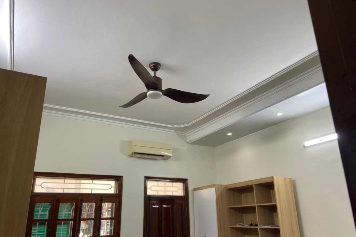 Quạt trần Nhật Bản Kaiyo Kukan 3 cánh D132cm 50W DC OSA 234