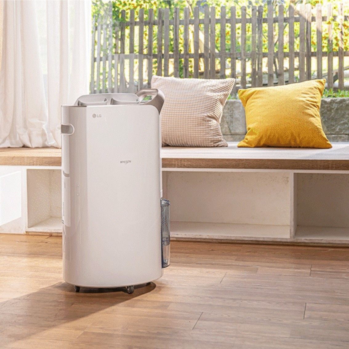 MÁY HÚT ẨM LG WHISEN DQ200PSAA 20L – LMART