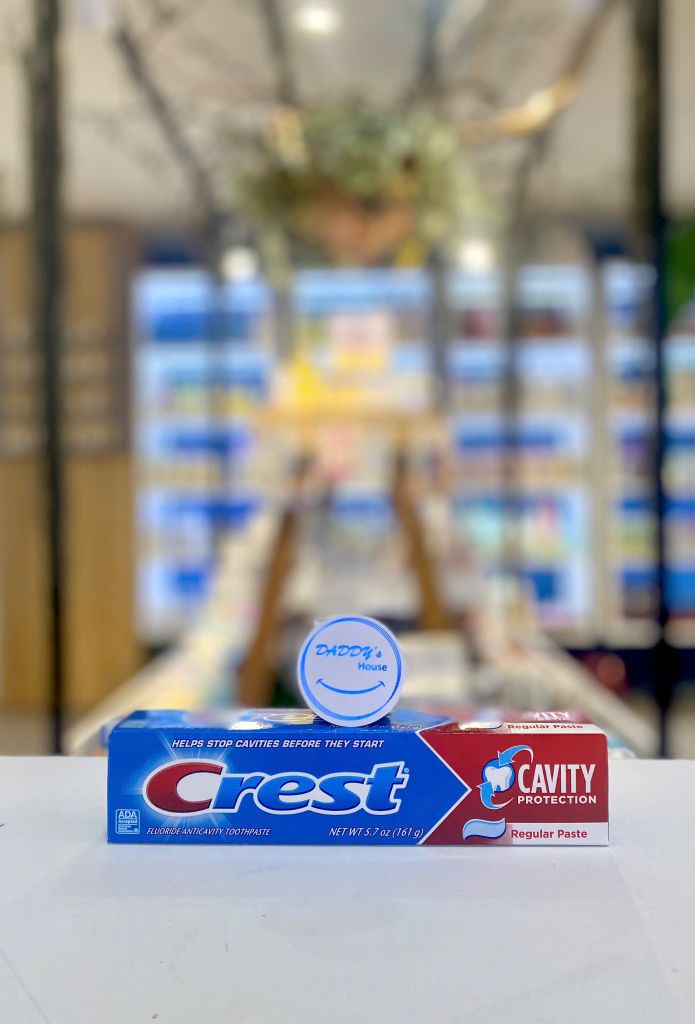 Kem đánh răng Crest Cavity Protection (161g) – Daddy's House