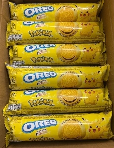 SN- Banana Flavor Cookie Special Edition Pikachu Oreo 119.6g T6 ...
