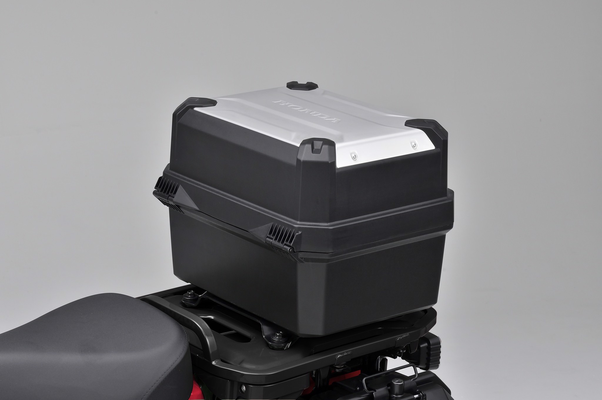 Thùng sau HONDA 38L – Sagobi